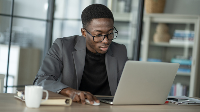 A Guide to Financial Advisor Development Programs