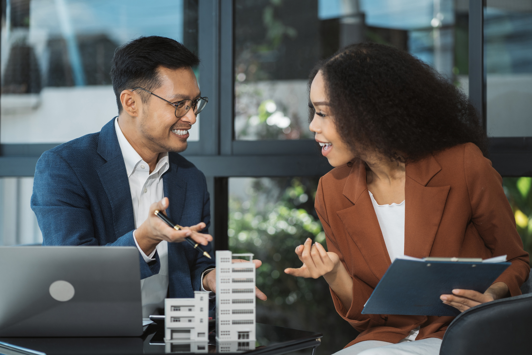 How to Manage High-Net-Worth Clients to Keep Them