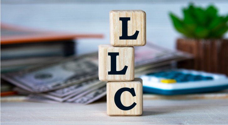 Limited Liability Company (LLC) vs. Limited Partnership (LP)