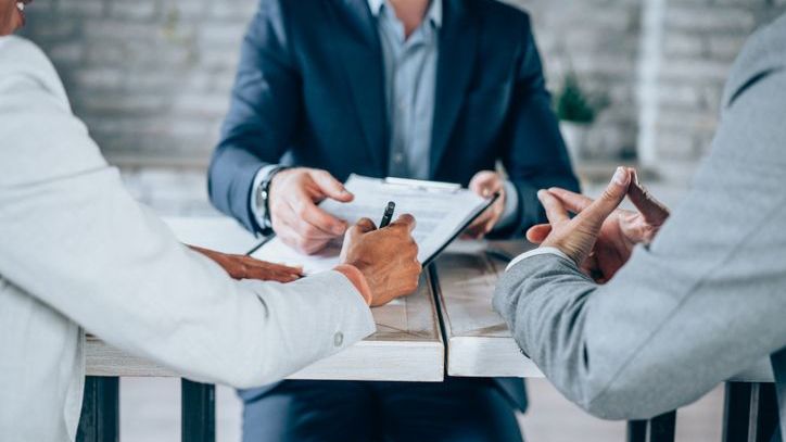 What Is a Habendum Clause and How Is It Used in Real Estate?