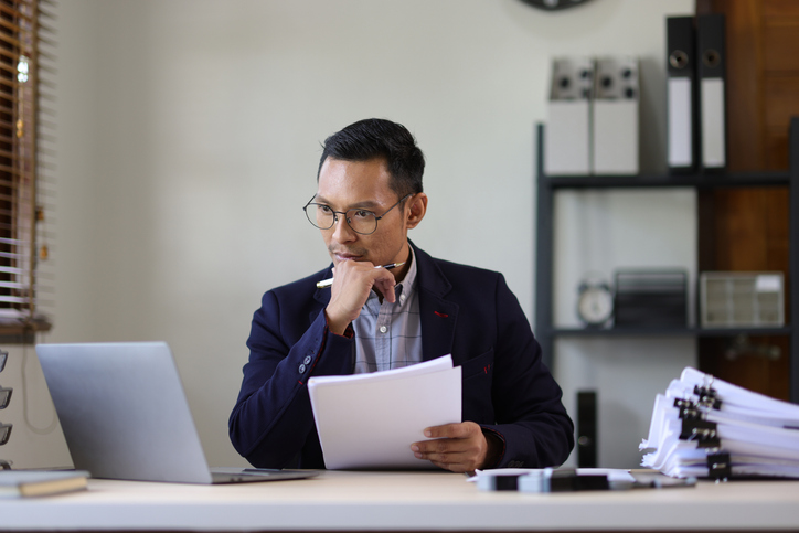 Savings Account vs. CD vs. Money Market: Pros and Cons