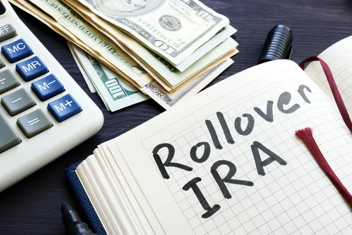 Traditional IRA vs. Rollover IRA: Key Differences and Examples