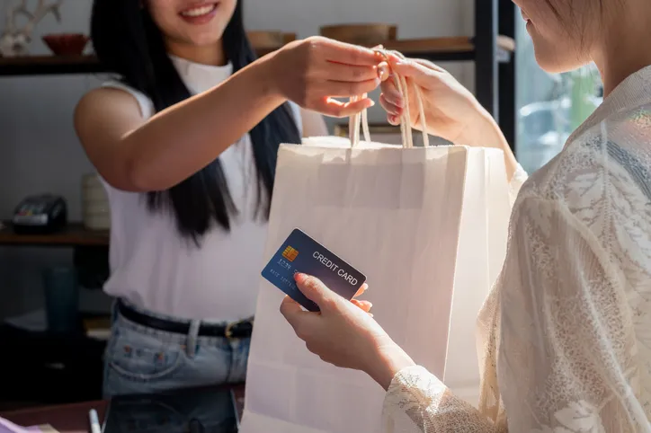 Emotional Spending: Triggers and Strategies to Stop It